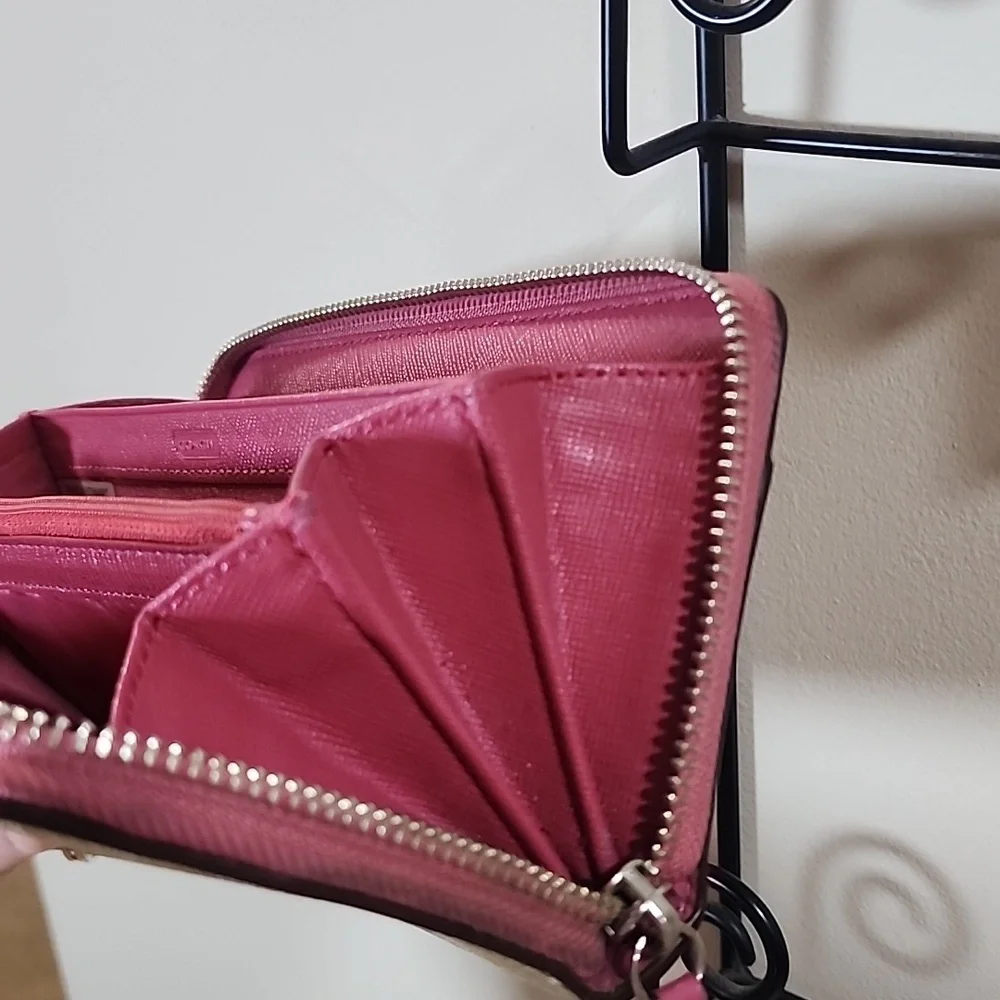 Coach | Bags | Coach Pink Leather Signature C Logo Large Zip Wallet ...